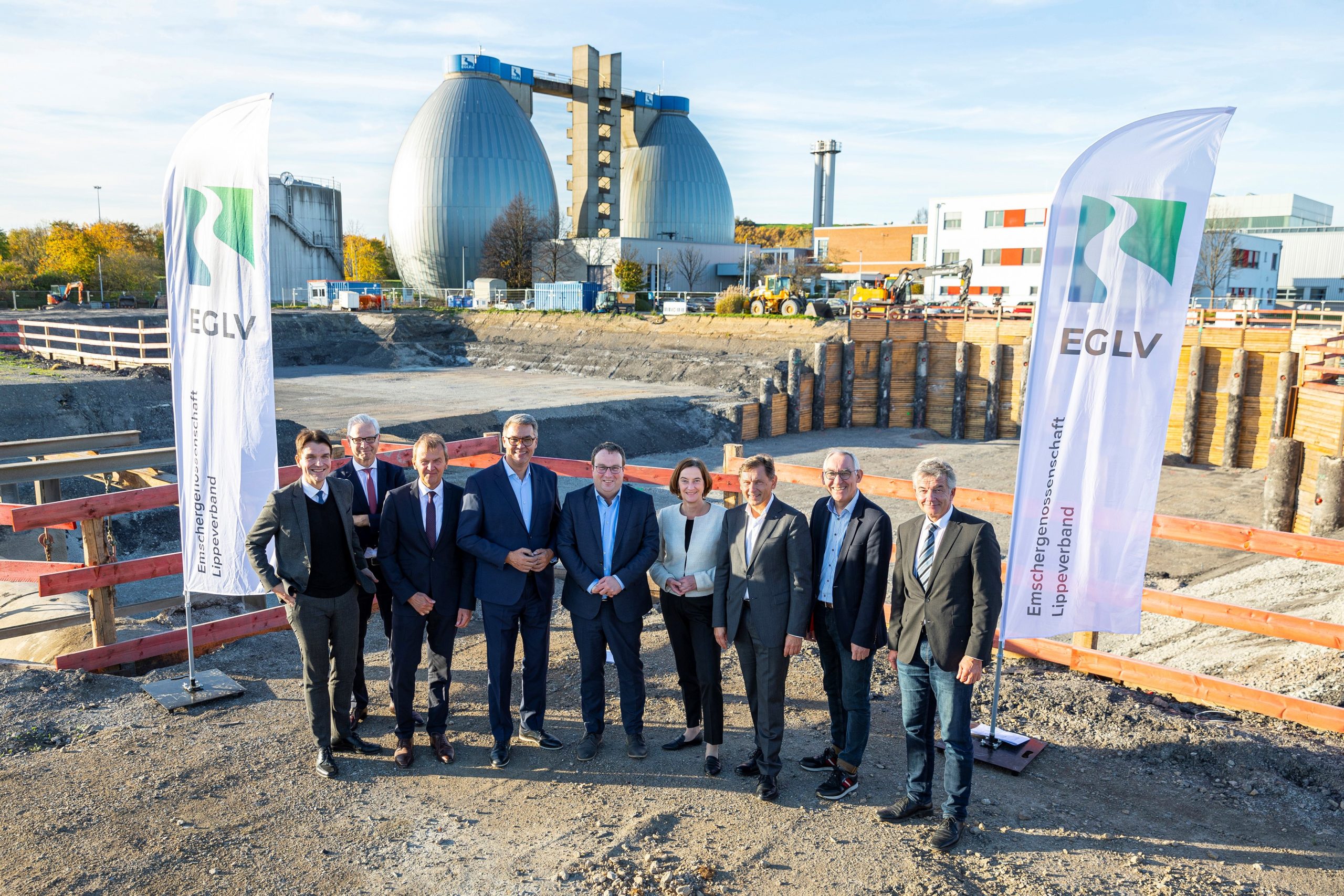 Wasser wird von schädlichen Spurenstoffen befreit - eglv