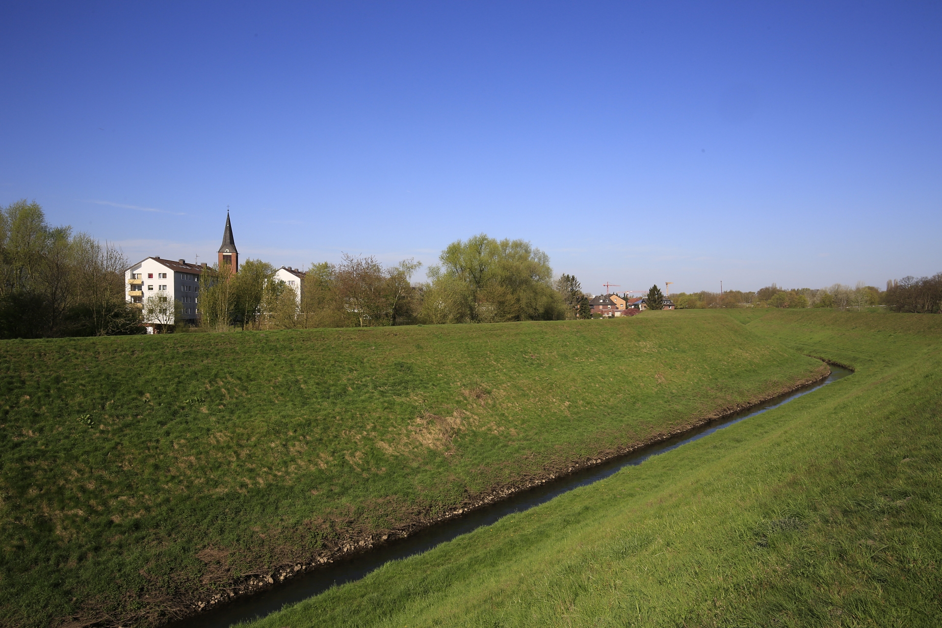 Lippeverband warnt vor Absturz- und Ertrinkungsgefahr - eglv