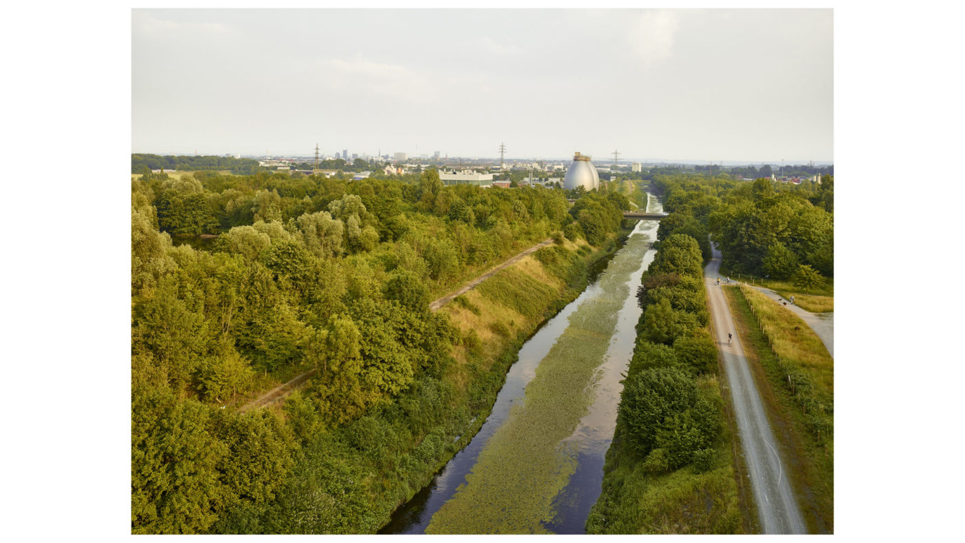 Die neue Emscher kommt: Das Buch zur Entwicklung der Stadtlandschaft an ...